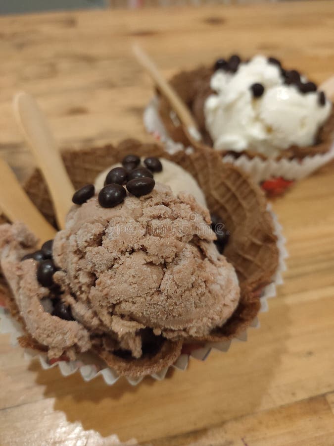 Ice cream on the table stock image. Image of fruit, delicious - 169709809
