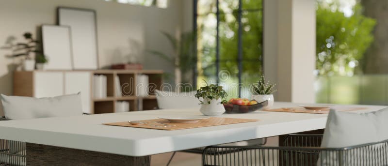 Close-up Image of a Luxury Dining Table with Beautiful Table Setting in ...