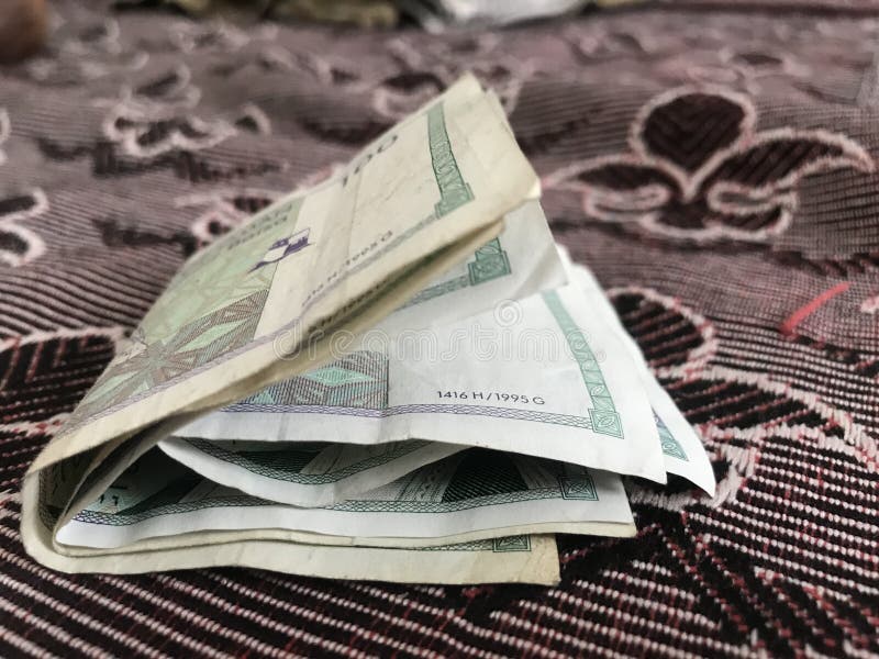 Close Up Images of 100 Baisa Currency Note of Sultanate of Oman in ...