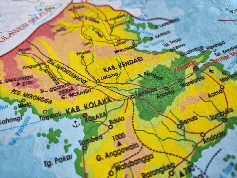 Kendari Regency Map and Major Cities Around it on Physical Map Stock ...