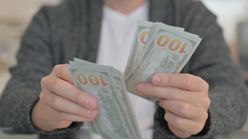 Close Up of Man Counting Money Stock Photo - Image of banking, currency ...