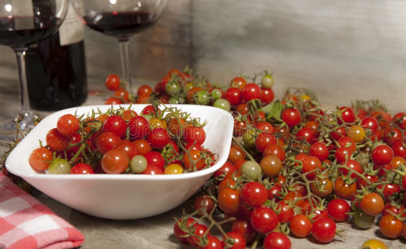 Close up of Mini tomatoes stock image. Image of fresh - 117312981