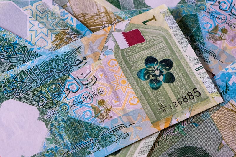 New 1 Qatari Riyal Banknote Stock Image - Image of market, notes: 216542553