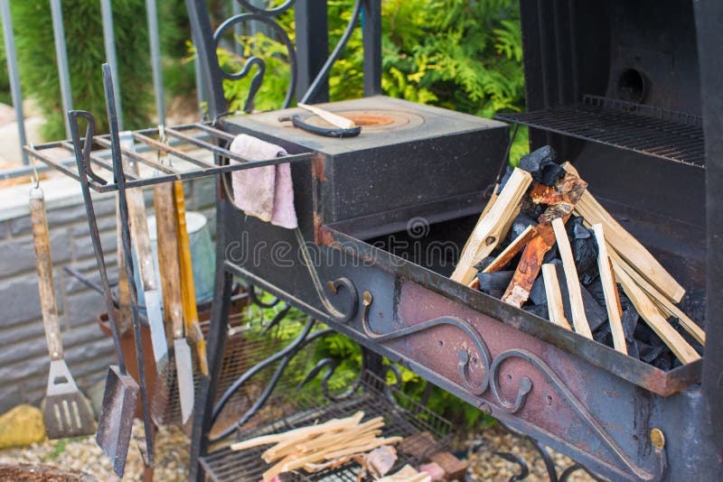 Close up outdoor barbecue stock image. Image of heat - 40586517