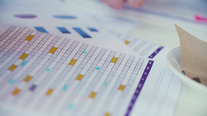 Overview on Effectively Analyzing Data with Graphs and Charts To Enhance Understanding Stock ...