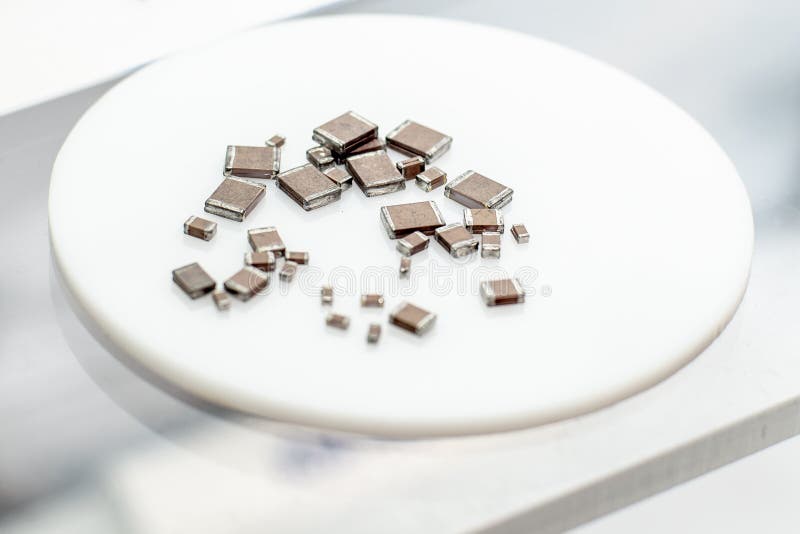 Close Up Photo: Electronics Components on White Plate Stock Photo ...