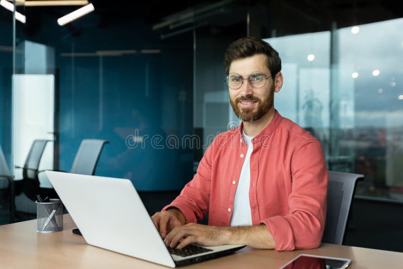 Close-up Portrait of Mature Businessman Inside Office, Man with Beard ...