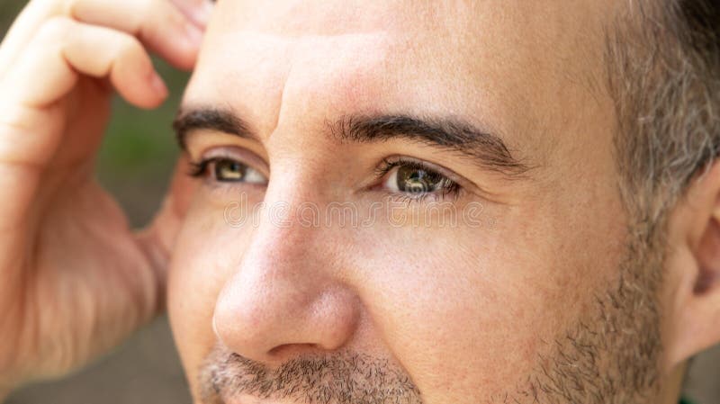 Man Scratching Head Questioning Stock Photos - Free & Royalty-Free ...