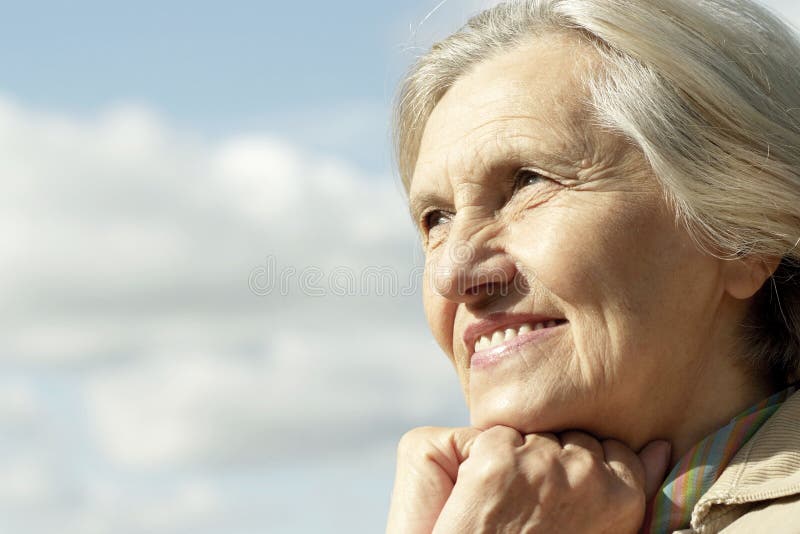 Close Up Portrait of Senior Woman in Autumn Stock Photo - Image of ... Close Up Portrait of Senior Woman in Autumn Stock Photo - Image of ...