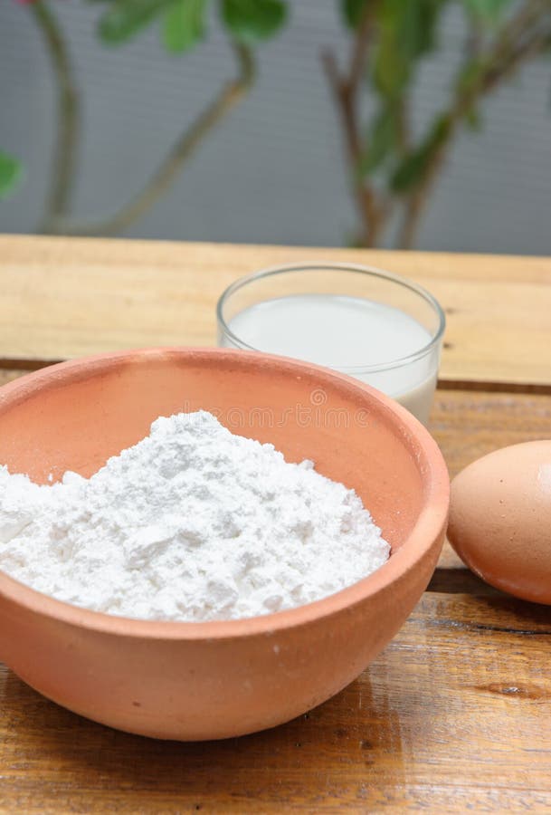 Close Up Powder in Bowl and Milk Stock Photo - Image of ground, heap ...