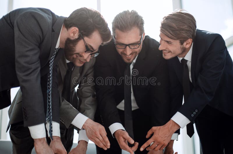 Close Up.professional Business Team Discussing New Business Plan Stock ...