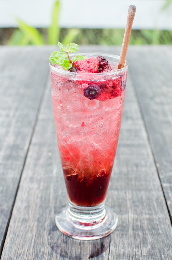 Close up of raspberry soda stock image. Image of berry - 92685051