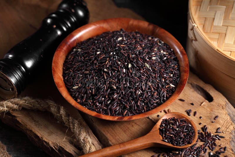 Close Up Rice Berry Rice in Measuring Cup on Table Stock Photo - Image ...