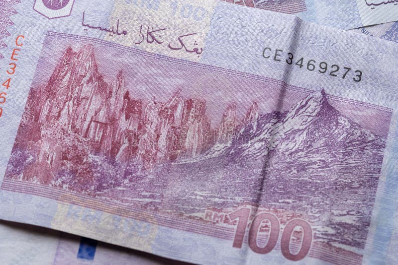 100 Ringgit Malaysia Banknote Stock Photo - Image of negara, note ...