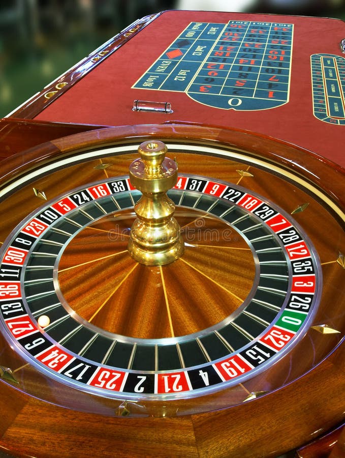 Close up of roulette wheel stock image. Image of lucky - 20280657