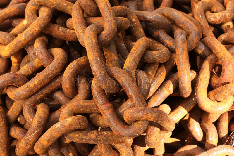 Close Up of Rusty Chain Pile Stock Image - Image of construction, lock ...