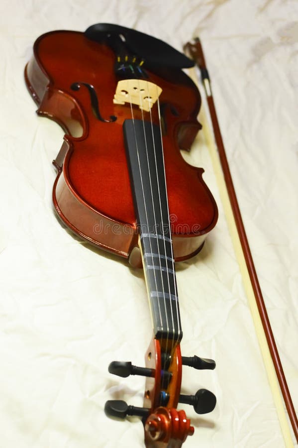 Close Up Shot of a Violin,on White Background . Blur Photo Stock Photo ...