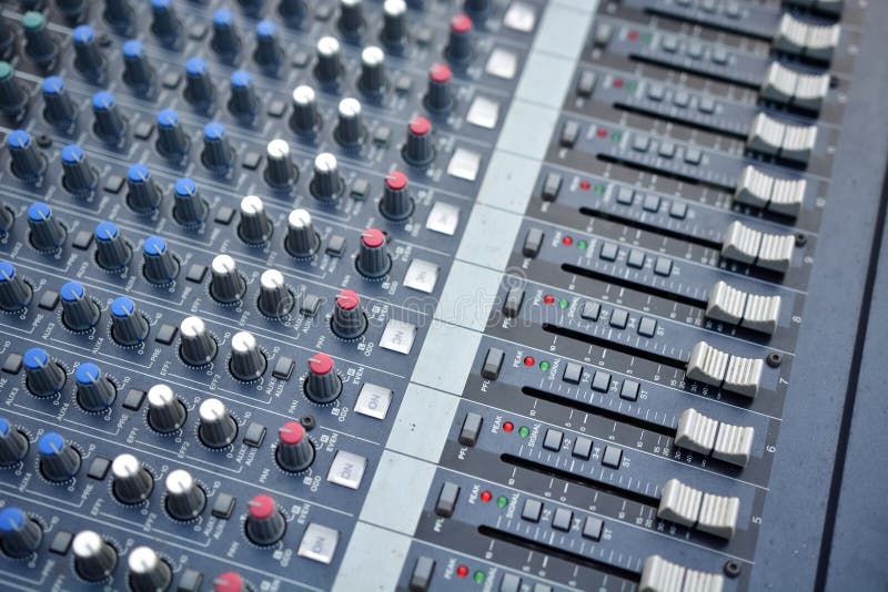 Sound equalizer in studio stock image. Image of machine - 107568431