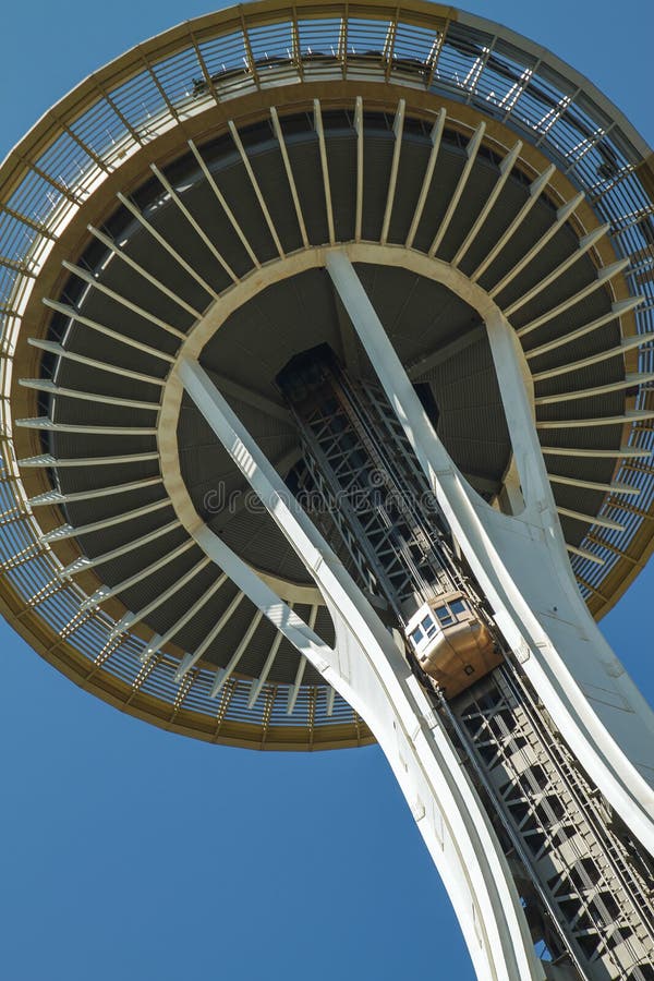 Space Needle Seattle at Night Editorial Photo - Image of tower, states ...