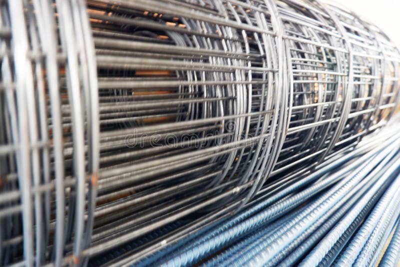 Close Up of Steel Wire Mesh Net Roll for Structural and Construction ...