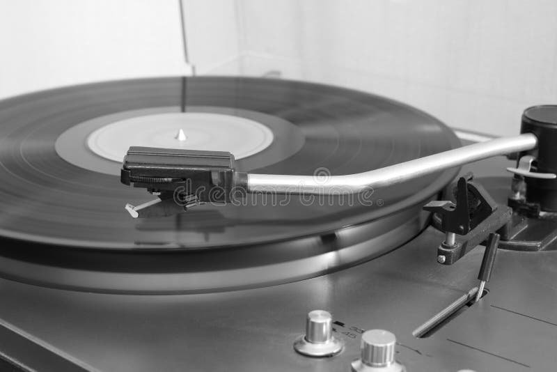 Close-up of a Stereo Vinyl Record Player Stock Image - Image of disk ...