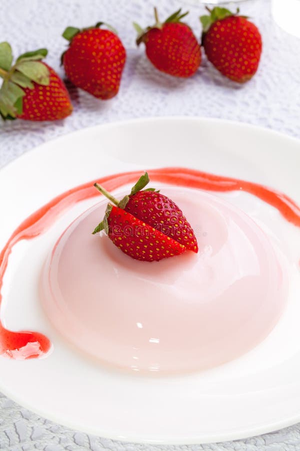 Close Up Strawberry Pudding Dessert Stock Photo - Image of decorated ...