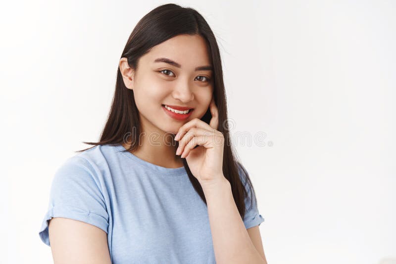 Close Up Tender Feminine Mysterious Cute Brunette Asian Girl Smiling