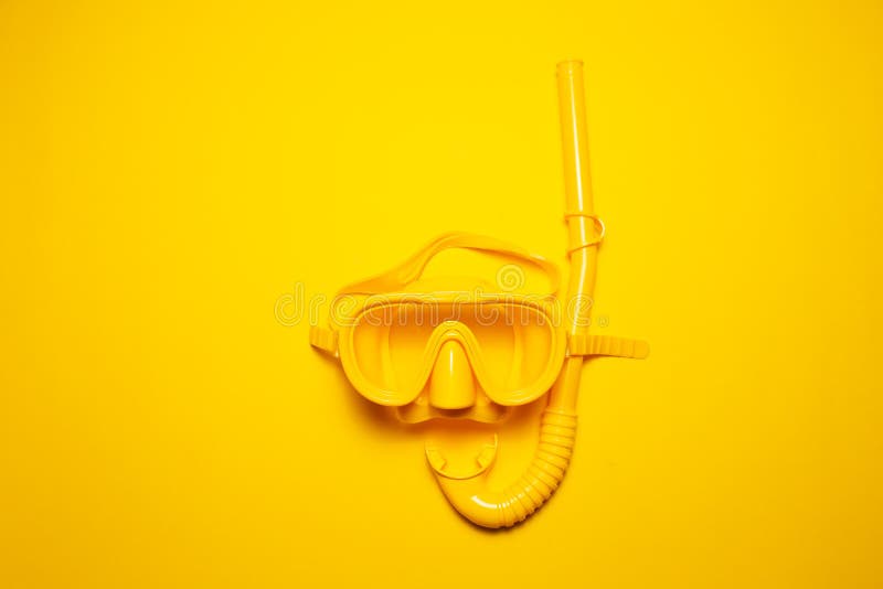 Close-up Top View of Yellow Diving Mask with Snorkel, Isolated on ...