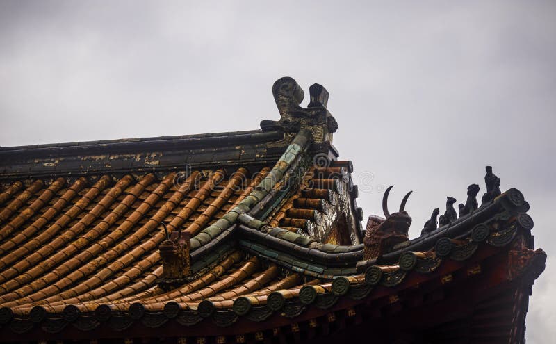 A Ancient Rooftop with Traditional Decoration Stock Photo - Image of ...