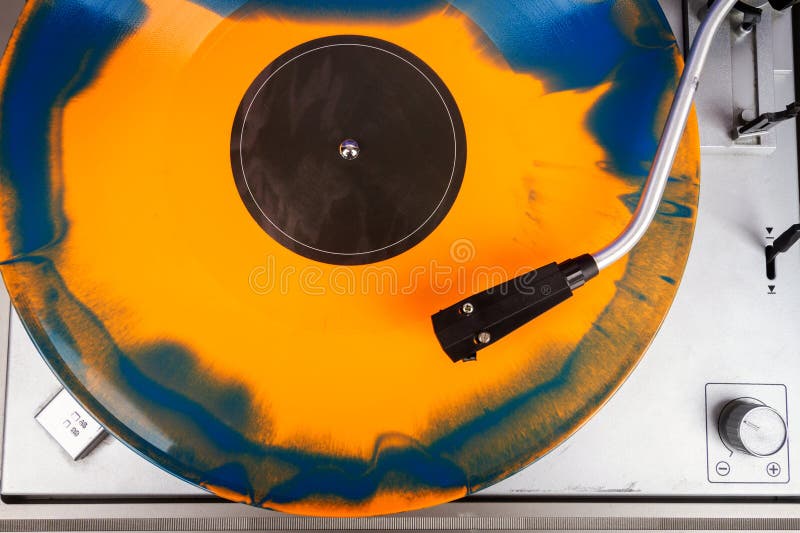 Close Up of Turntable Needle on a Vinyl Stock Photo - Image of vinyl ...