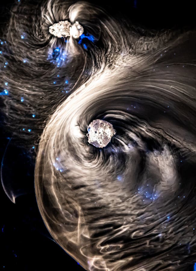 Vaporizing Dry Ice Crystal in Laboratory Simulating the Effect of a ...