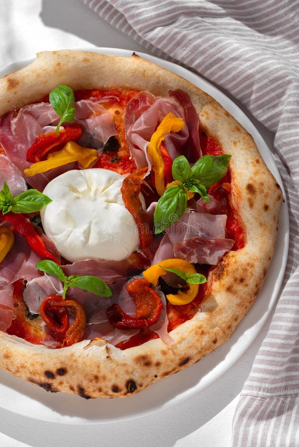 Close Up View on Appetizing with Burrata Cheese, Tomatoes and Basil ...