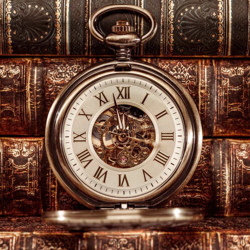Close up on vintage clock stock photo. Image of clock - 140876556