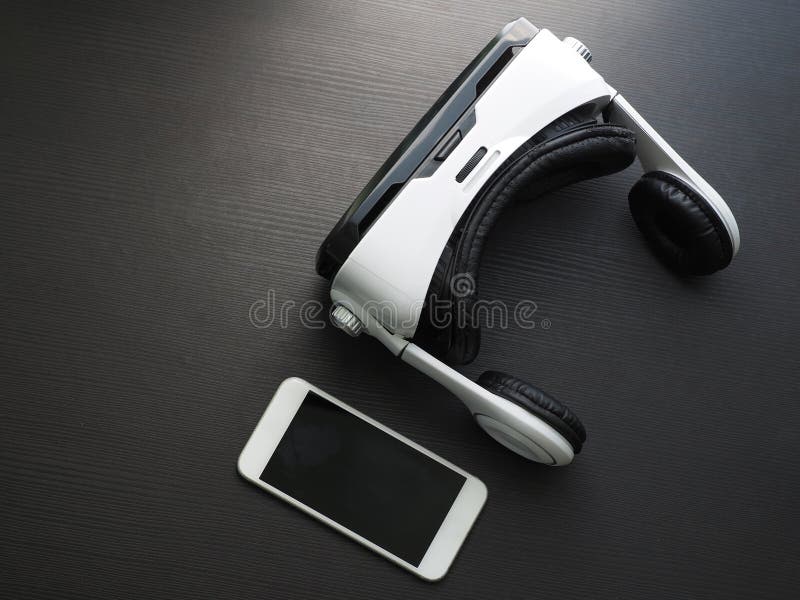 Telephone Top Head Game Stock Photos - Free & Royalty-Free Stock Photos ...