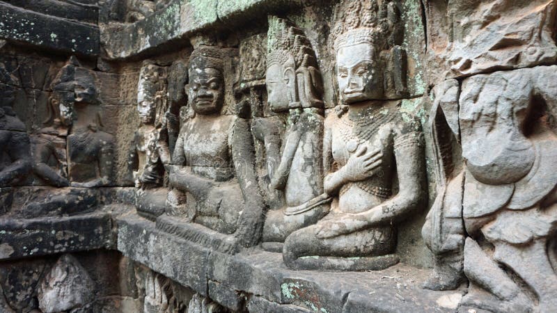 Angkor wat wall figures stock image. Image of angkor - 114300641