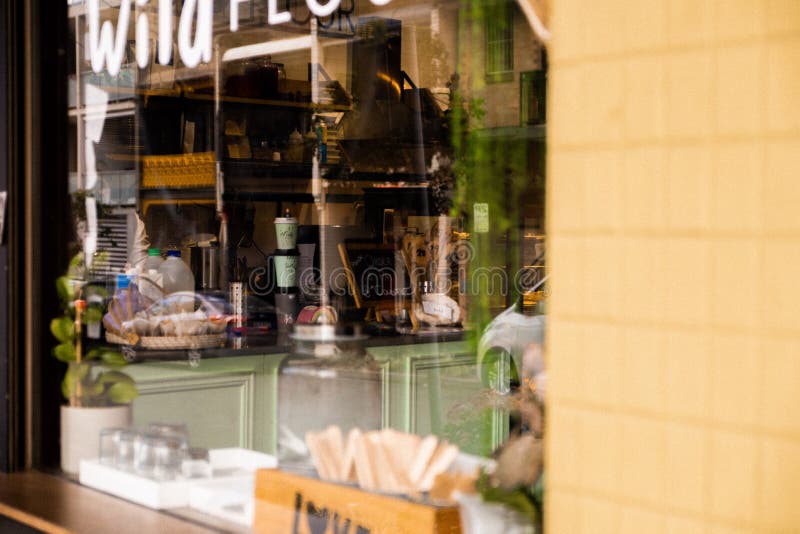 Closed cafe editorial stock image. Image of cafe, vintage - 157321049