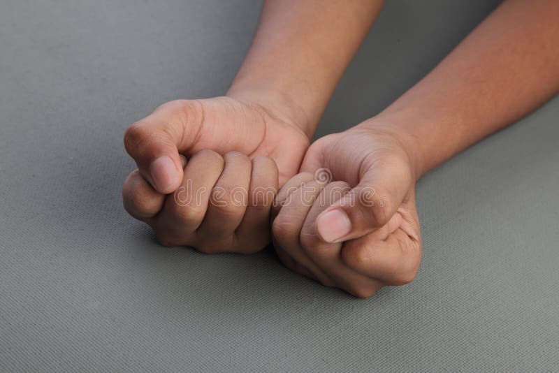 Photos of Model in Image ID 21633657 by Ajijchan