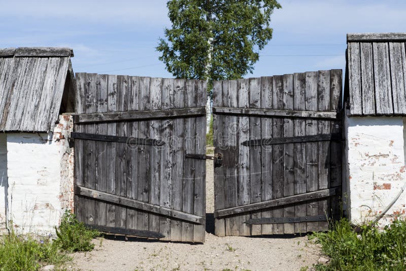 Closed Old Wooden Gate in the Countryside. Stock Image - Image of ...