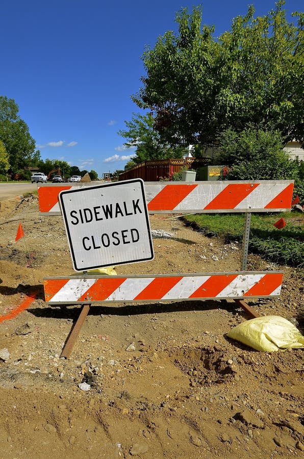 Sidewalk Closed Sign In Construction Zone Stock Image - Image of notice ...
