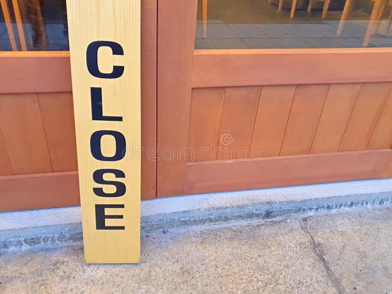 Closed signage stock image. Image of vacation, vertical - 314237963