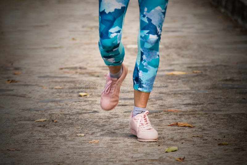 Athlete woman feet running stock image. Image of people - 198647323