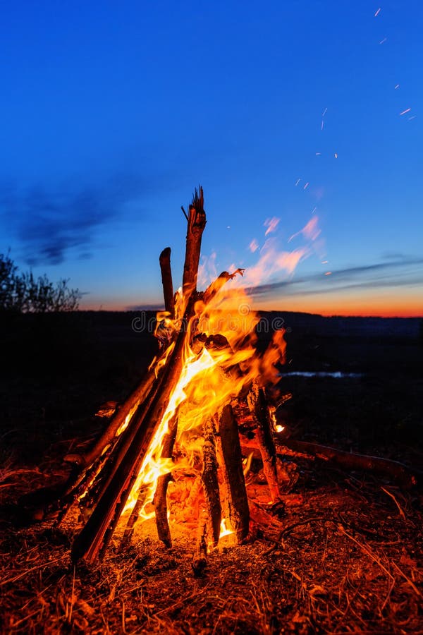 Campfire flames stock image. Image of dangerous, fuel - 117201705