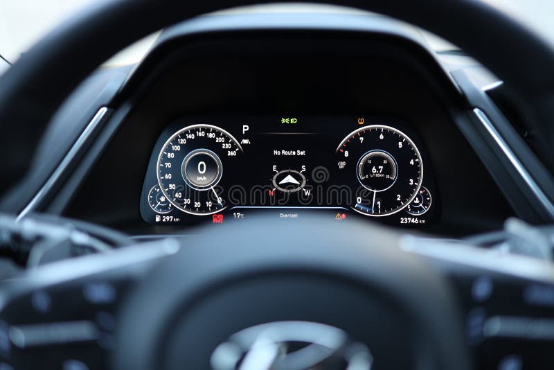 107 Compass Dashboard Car Stock Photos - Free & Royalty-Free Stock ...