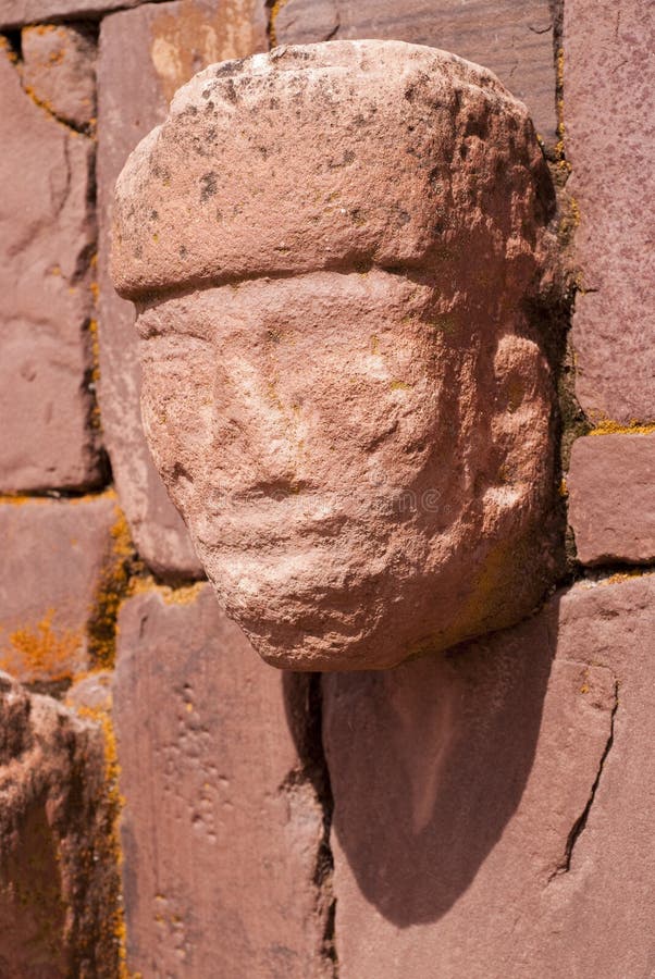 Tenon Head - Tiwanaku - Bolivia Stock Photo - Image of tiahuanaco ...