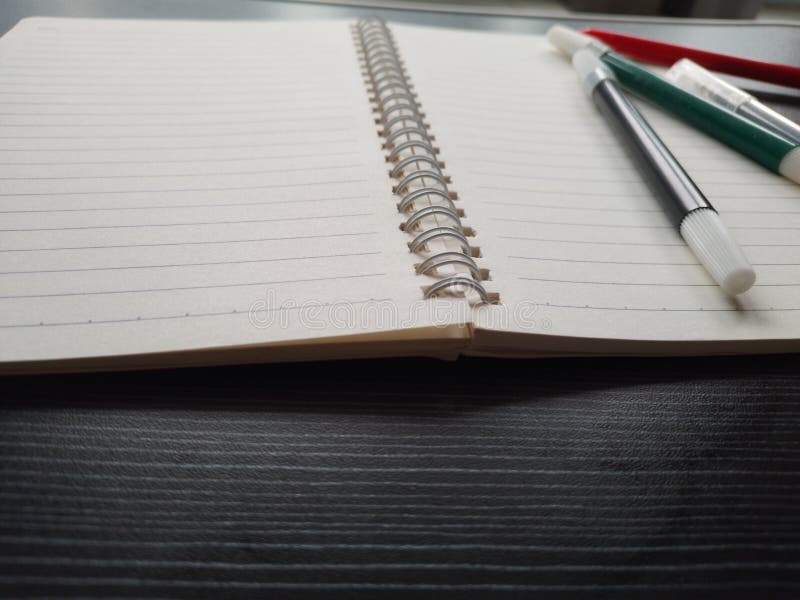 Closeup Colour Marker Pens on Ring Notebook Collection. Download Image ...