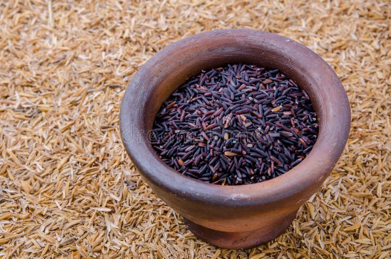 Closeup Details of Thai Rice Berry in Mortar Stock Photo - Image of ...