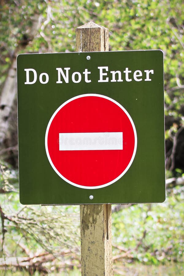 Closeup of a Do Not Enter Sign Stock Photo - Image of wrong, closeup ...