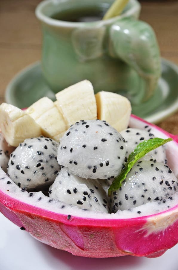 Dragon fruit stock image. Image of diet, exotic, pink - 30291771