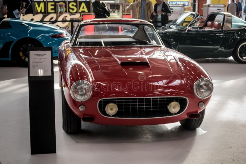 Ferrari 250 SWB at Auto E Moto D Epoca Ologna 2024 Editorial ...