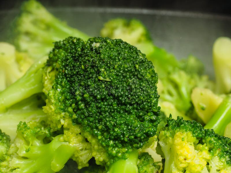 Closeup of Fresh Steamed Green Broccoli Stock Photo - Image of bunch ...